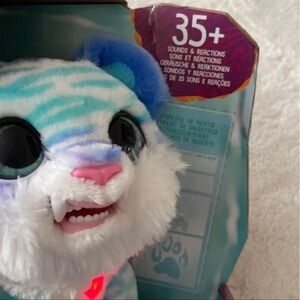 Hasbro | Toys | New Furreal North The Sabertooth Kitty Interactive Pet ...